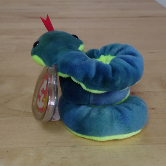 Ty | Toys | Vintage Beanie Baby Hissy The Snake 997 Nwt | Poshmark